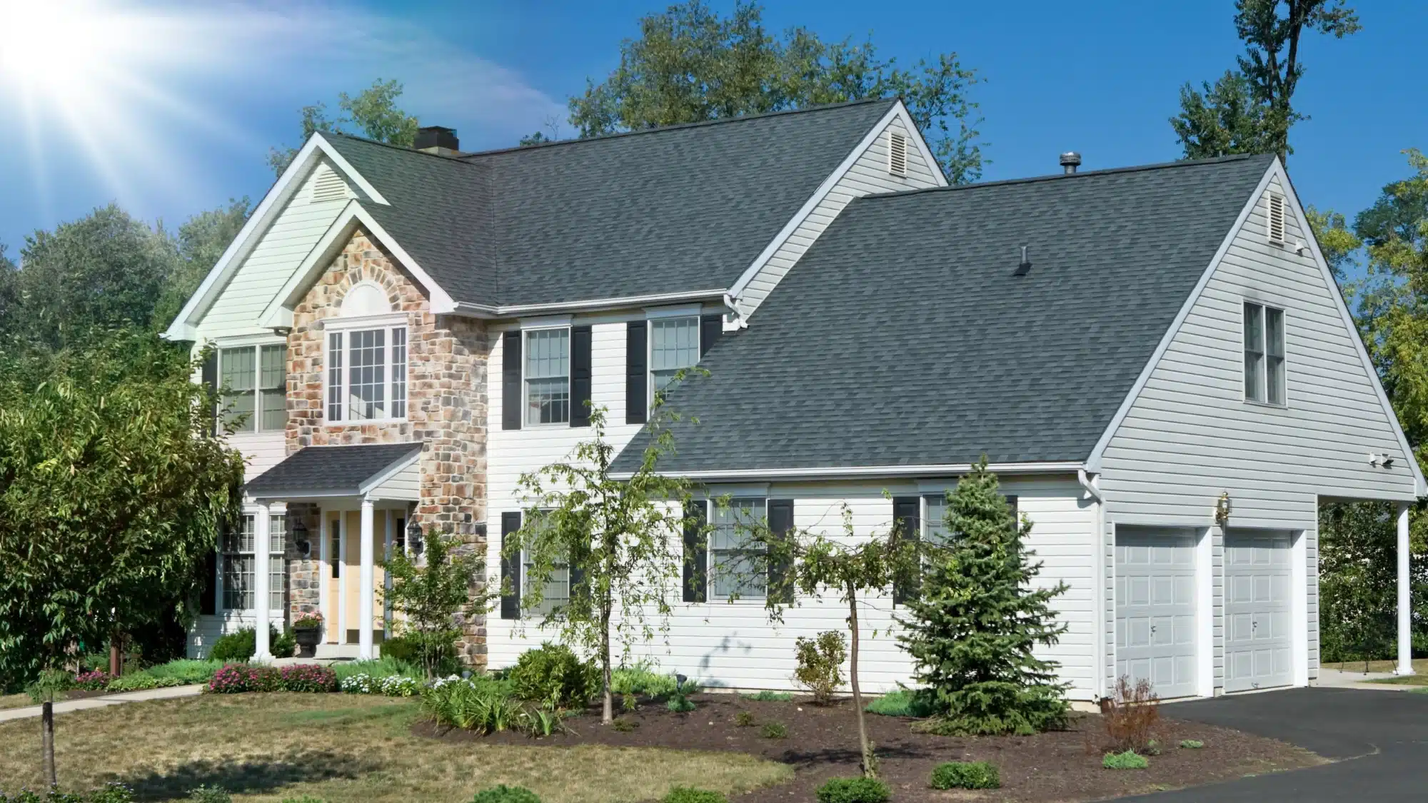 Roof Blistering in Summer Heat: Causes, Risks, and How to Protect Your ...